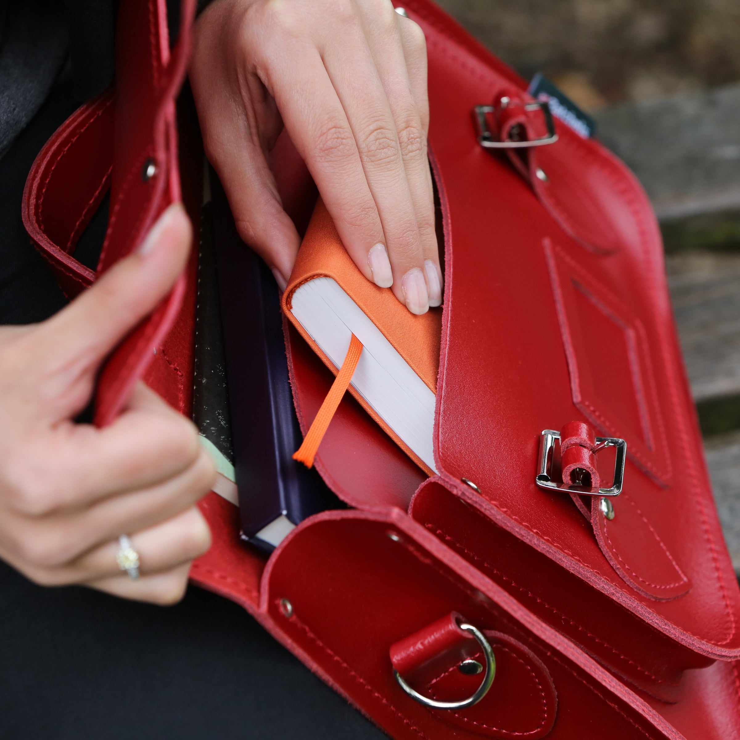 Zatchels Bright Red Handmade Leather Satchel | 4 Sizes